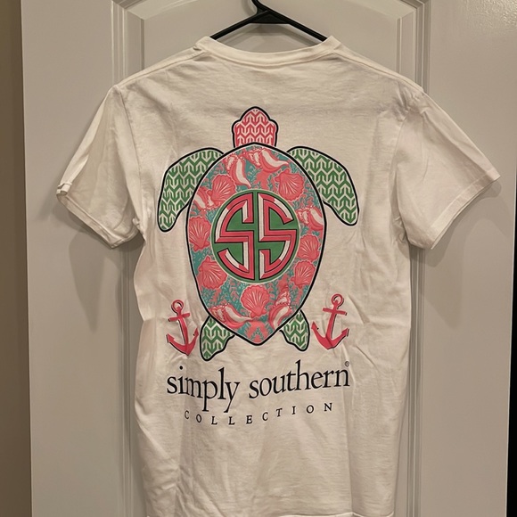 Simply Southern | Tops | Simply Southern Turtle White Short Sleeve ...